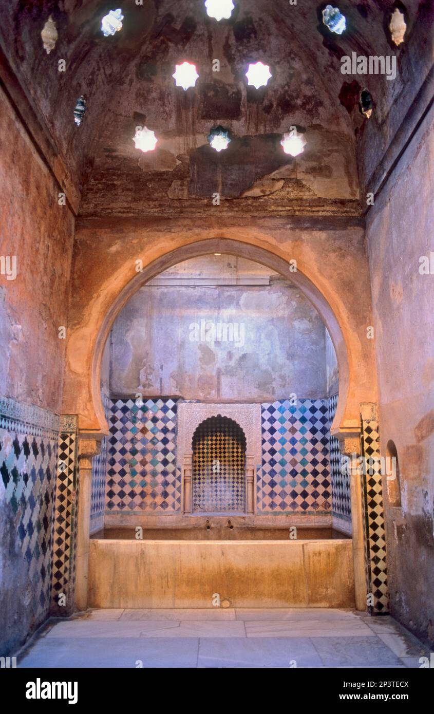 Royal baths, Palacio de Comares, Alhambra. Granada, Andalucia, Spain ...