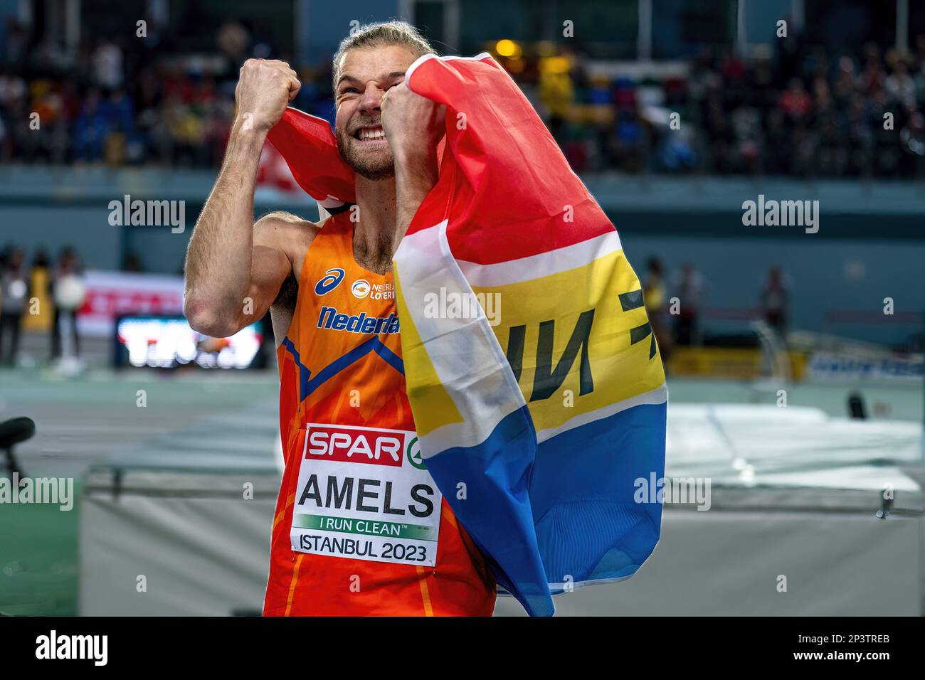 ISTANBUL - Douwe Amels takes gold in the high jump on the fourth and ...