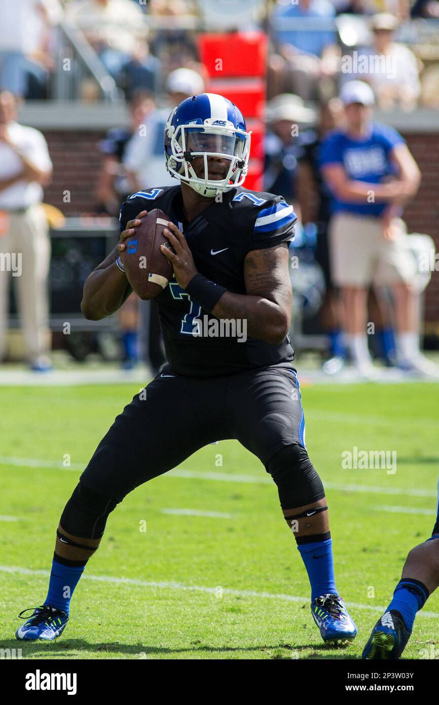 October 11, 2014: Duke Blue Devils quarterback Anthony Boone (7) drops ...
