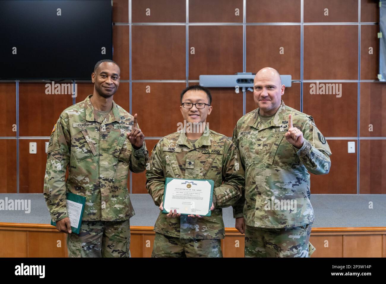 1st brigade pose hi-res stock photography and images - Alamy