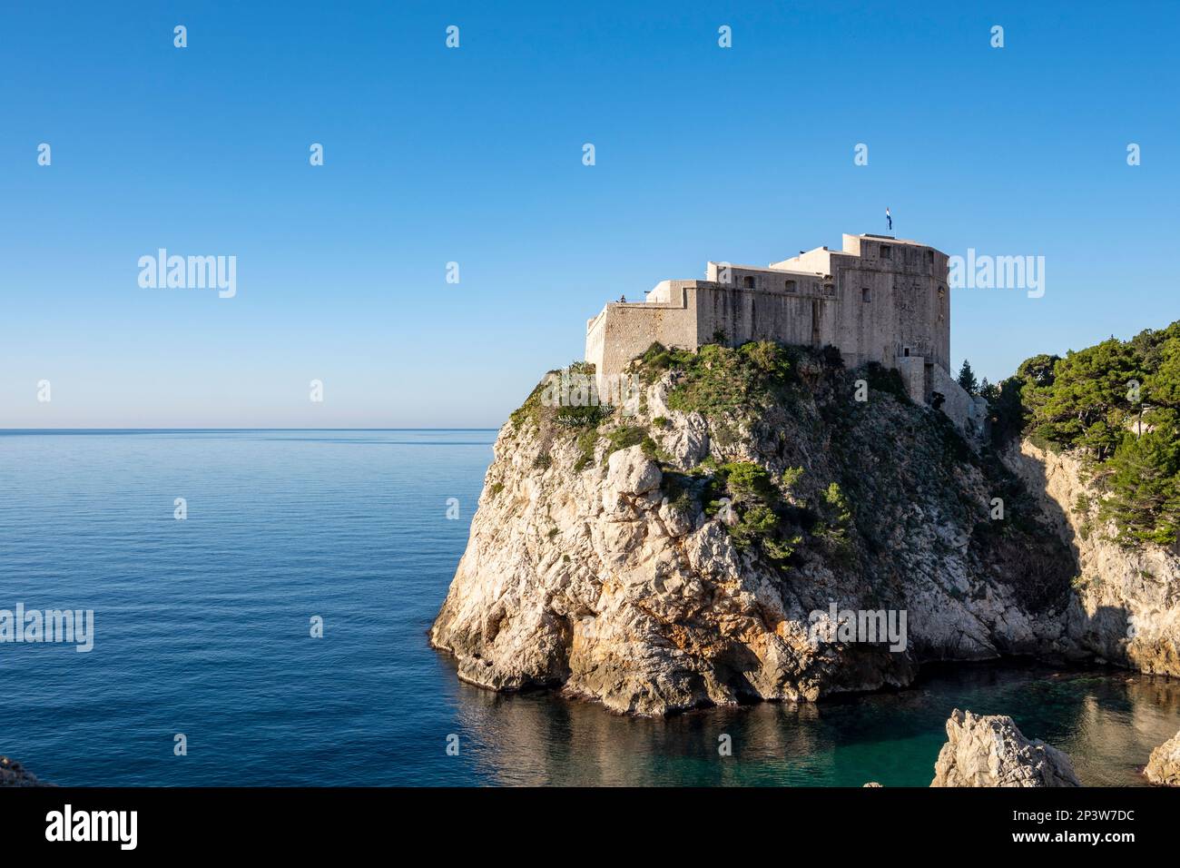 Amazing Dubrovnik city fortified walls with Lovrinac stronghold on the ...