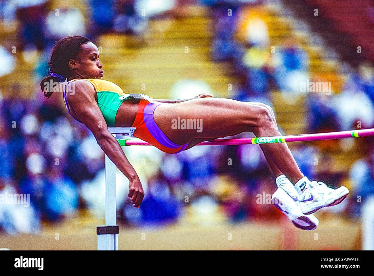 Jackie Joyner-Kersee competing in the Heptathlon at the 1995 USA ...