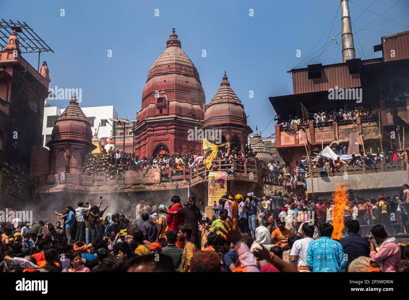 People of Kashi gather at Manikarnika ghat to celebrate Chita Bhasma ...