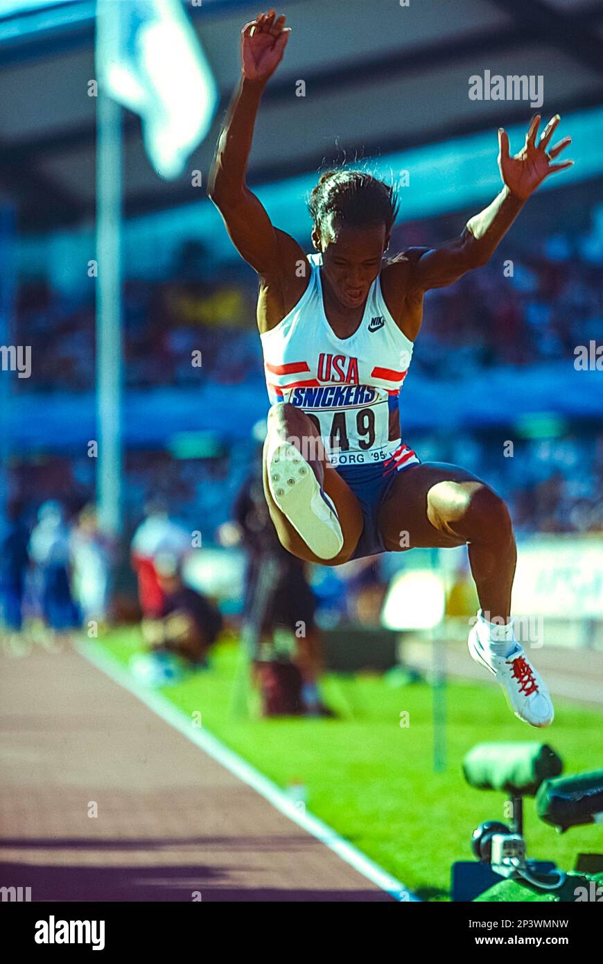 Jackie Joyner-Kersee competing in the Long Jump at the 1995 World ...