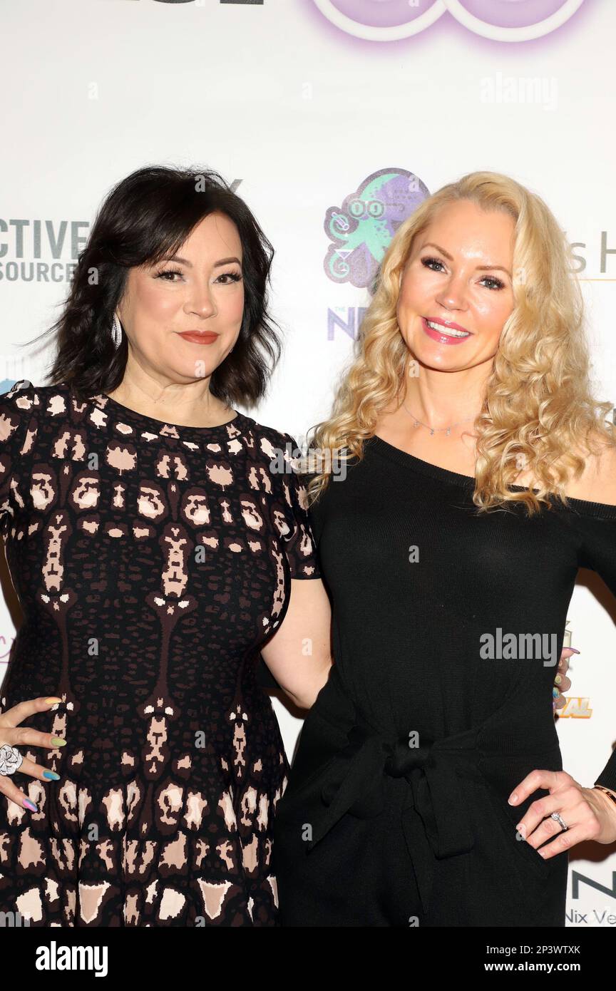Las Vegas, Nevada, USA. 04th Mar, 2023. Jennifer Tilly and Stacy Fuson ...