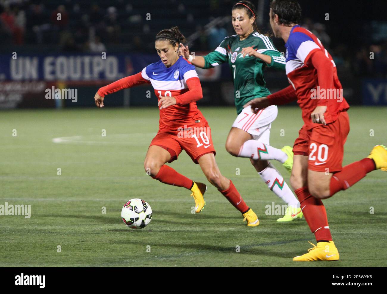 18 September 2014: USA midfielder Carli Lloyd (10) with the ball during ...