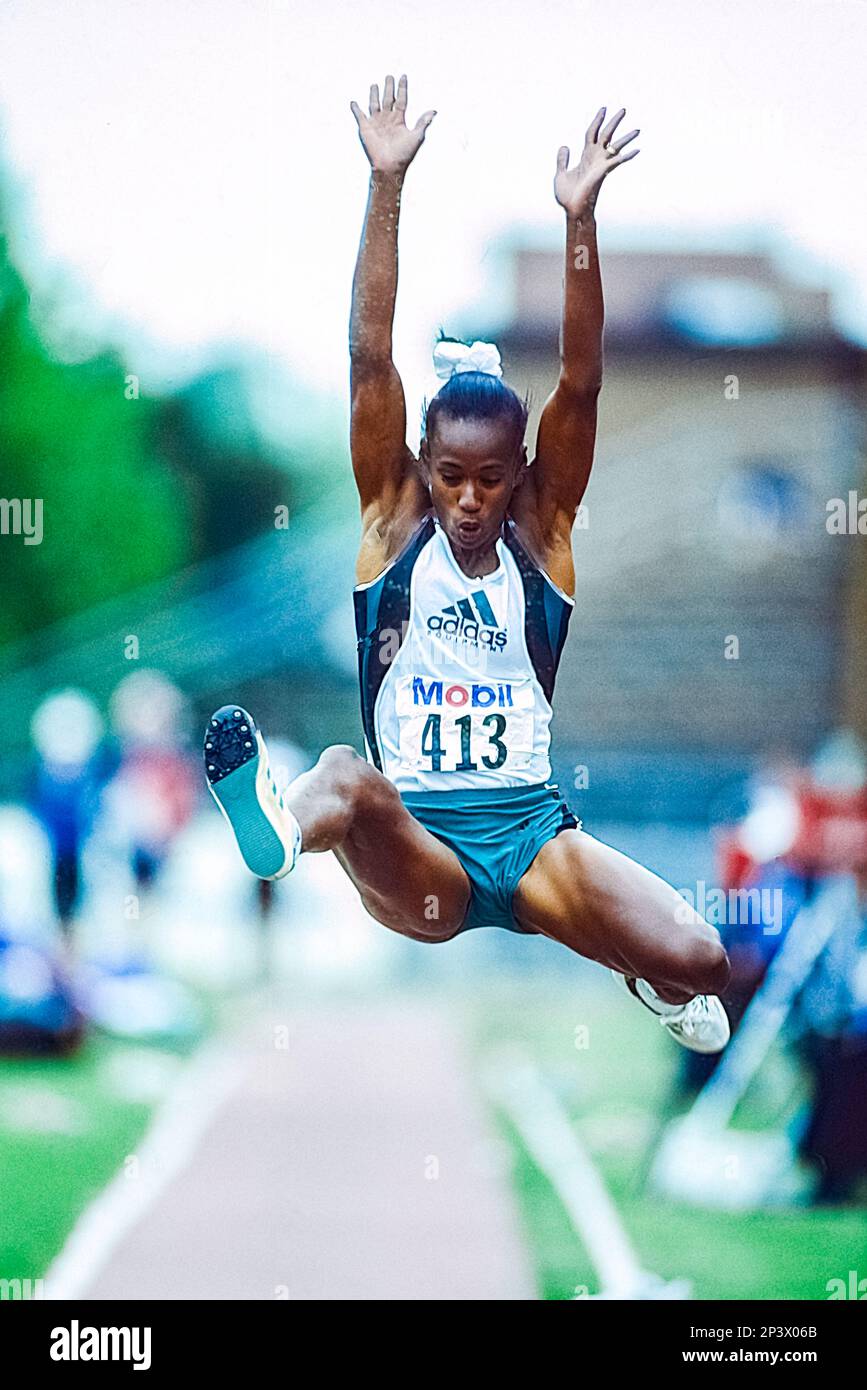 Jackie Joyner-Kersee competing in the Heptathlon at the 1993 USA ...
