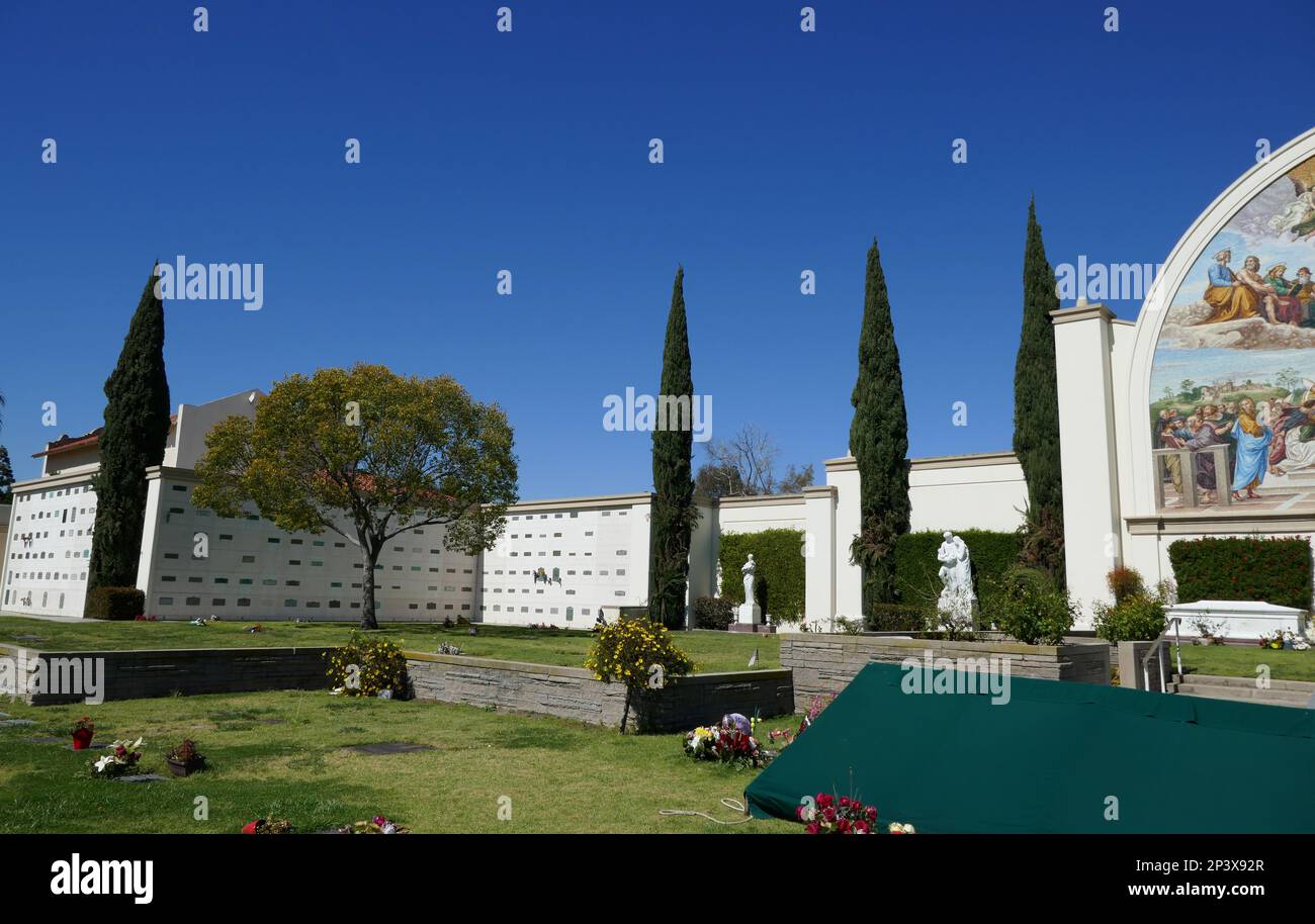 Long Beach, California, USA 2nd March 2023 Rapper Nate Dogg's Grave in ...