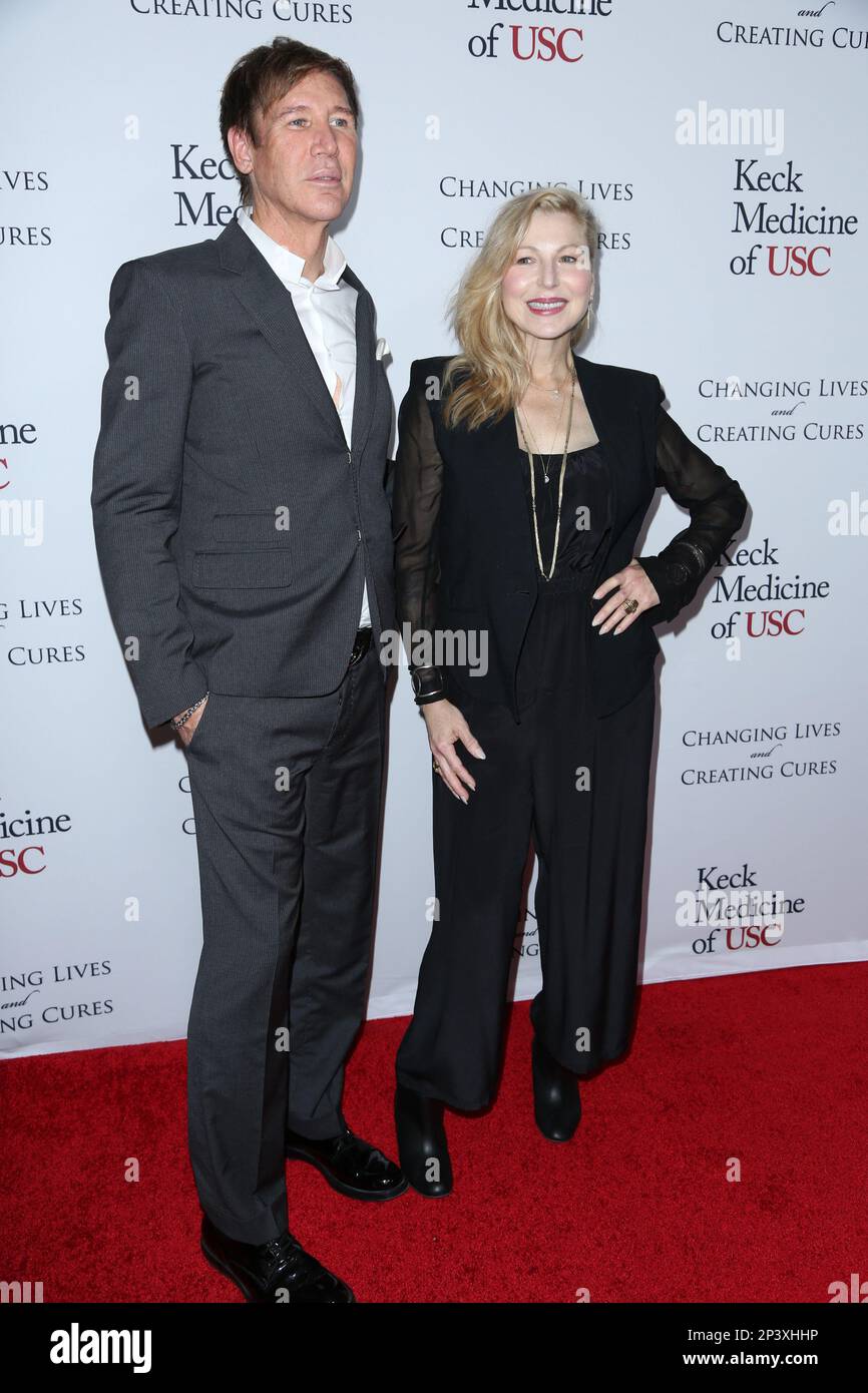 Photo by: JMA/STAR MAX/IPx11/20/14Tatum O'Neal and Dr. Lawrence Piro at ...