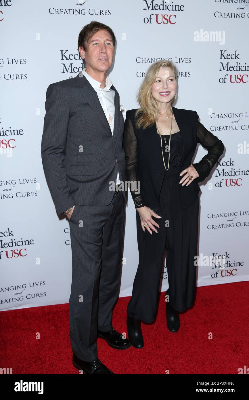 Photo by: JMA/STAR MAX/IPx11/20/14Tatum O'Neal and Dr. Lawrence Piro at ...