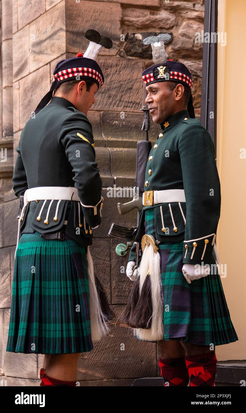 EDINBURGH, SCOTLAND, EUROPE - Edinburgh Castle guard, inspection, at ...