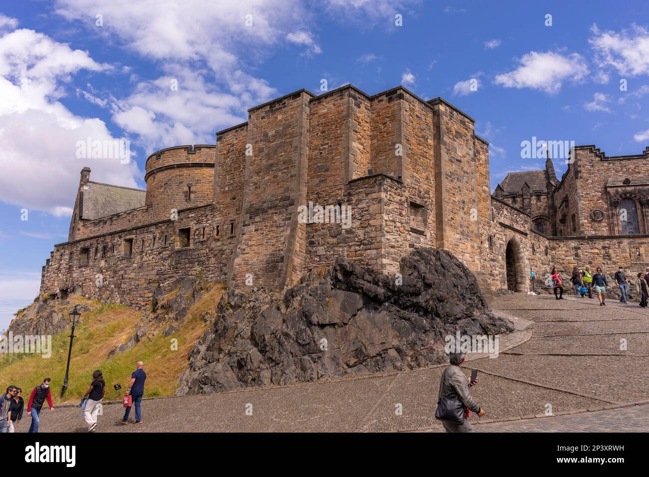 EDINBURGH, SCOTLAND, EUROPE - Edinburgh Castle, Foog's Gate at right ...