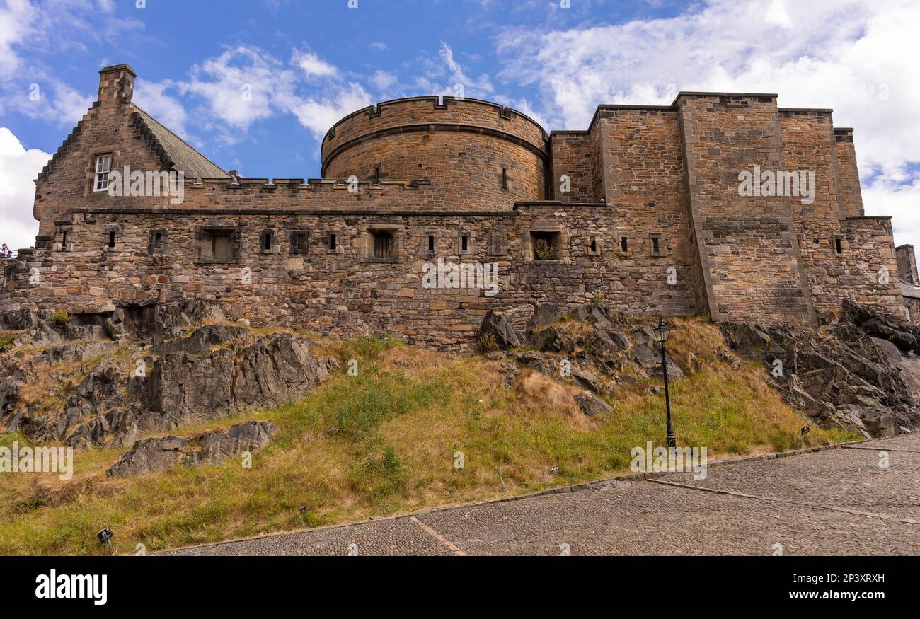 EDINBURGH, SCOTLAND, EUROPE - Edinburgh Castle Stock Photo - Alamy