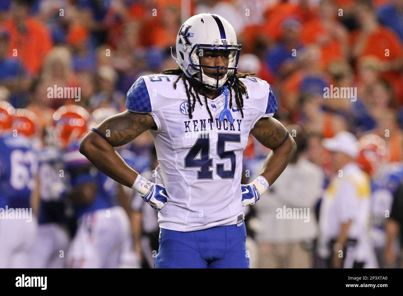 13 September 2014: Kentucky Wildcats linebacker Josh Forrest (45 ...