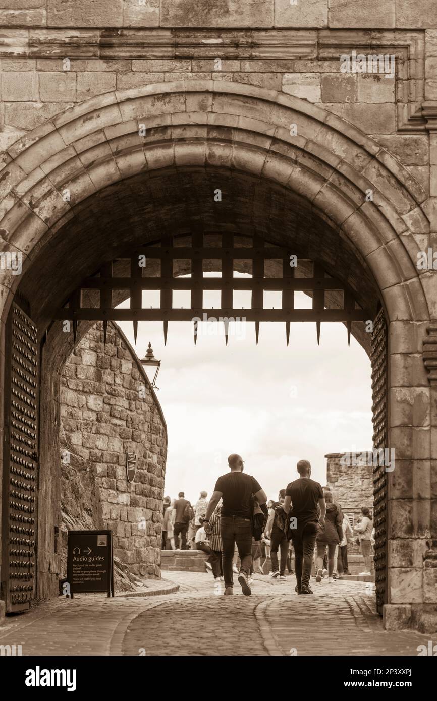 Portcullis gate hi-res stock photography and images - Alamy