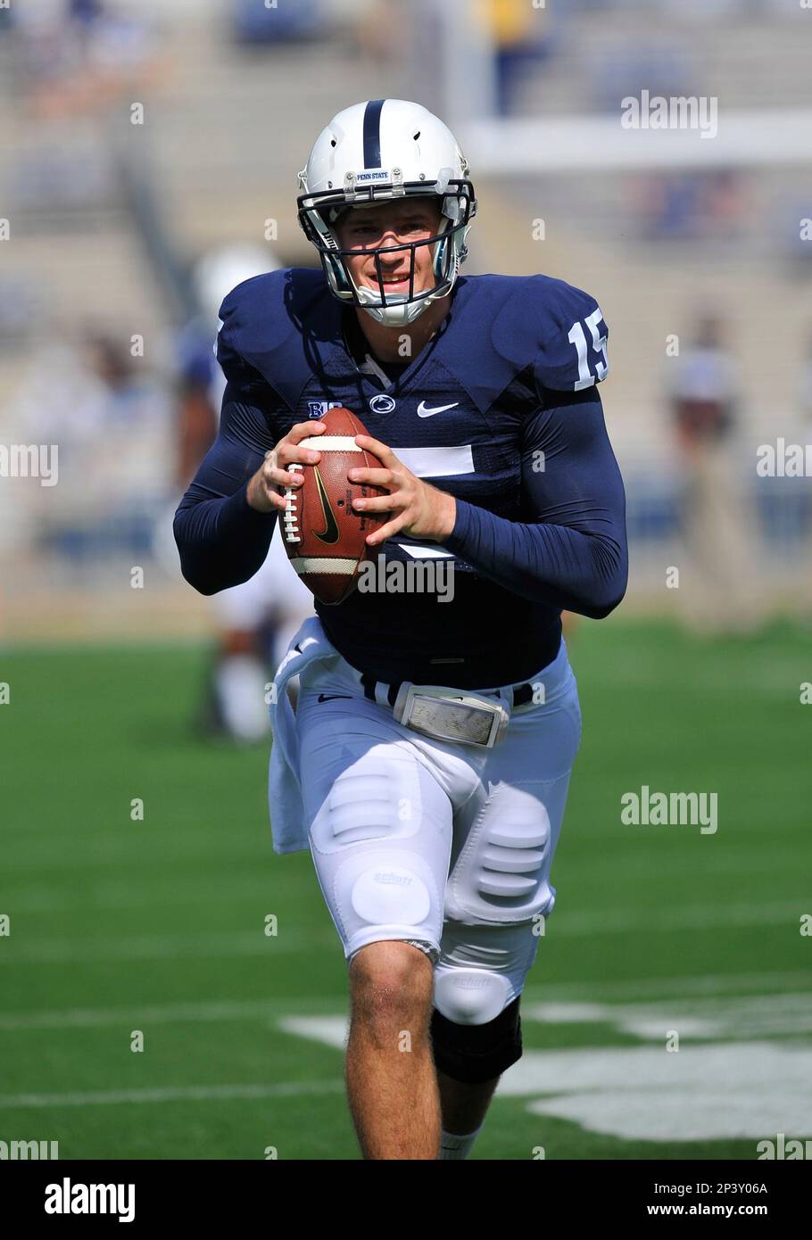 06 September 2014 Penn State Qb Michael Oconnor 15 Throws During