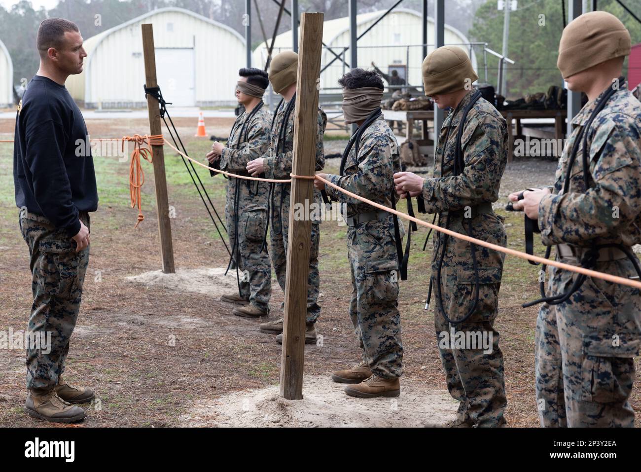 Assault climbers course hi-res stock photography and images - Alamy