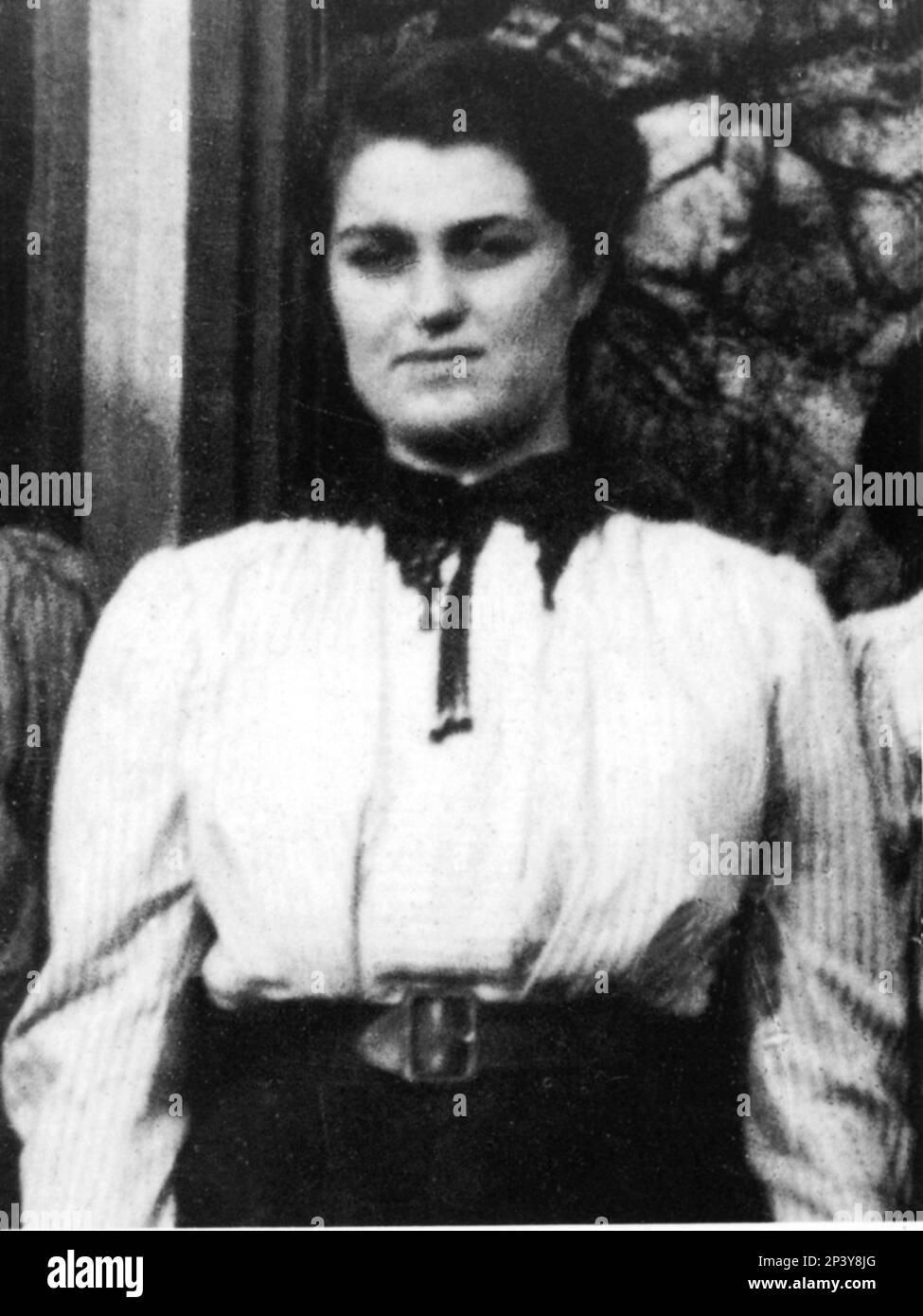 1900 ca : BRENDA REES WILLIAMS , sister of the woman writer JEAN RHYS ...