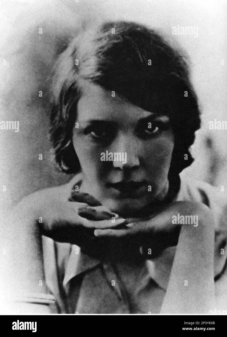 1920's , Paris , France : The woman writer JEAN RHYS ( born Ella ...