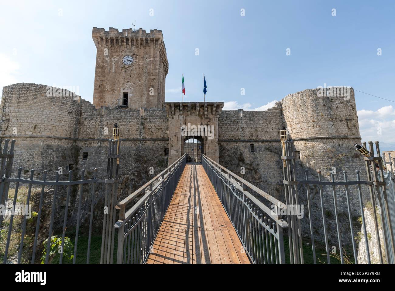 Architecture magnificent stronghold hi-res stock photography and images ...