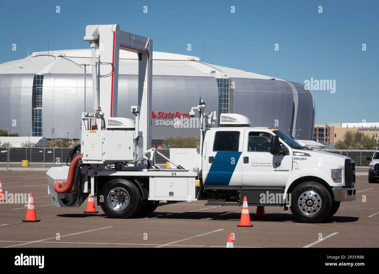 U.S. Customs and Border Protection officers with the Office of Field ...