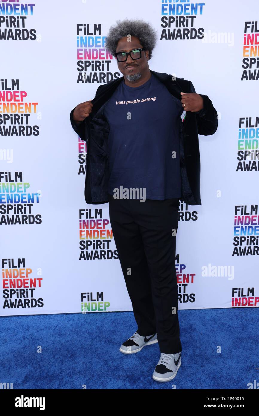 W. Kamau Bell attends the 2023 Film Independent Spirit Awards on March ...