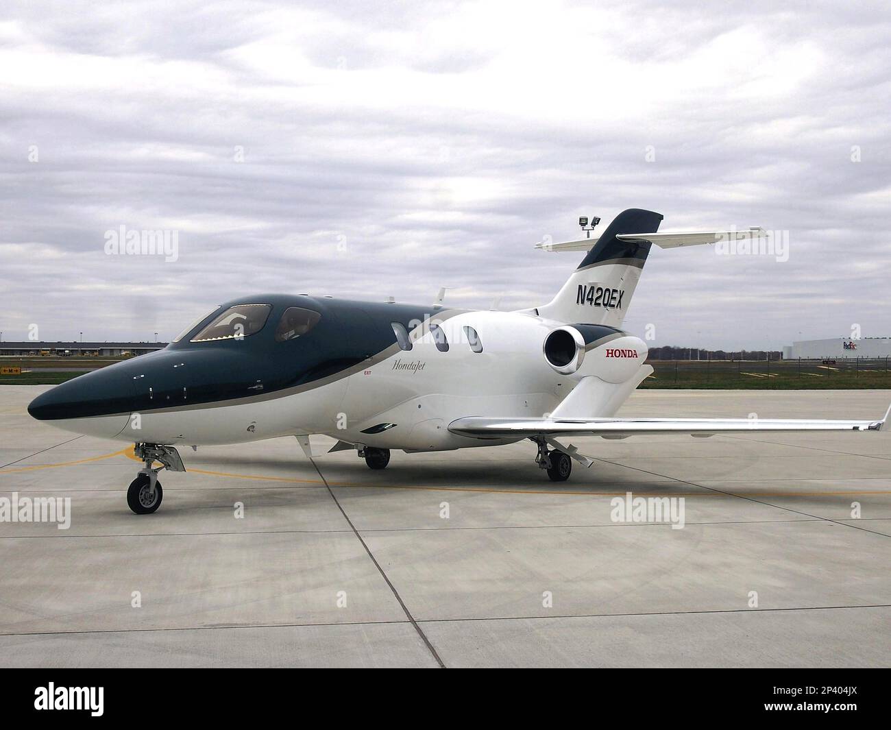 Honda Aircraft Co. unveils its business small aircraft "HondaJet'' at ...