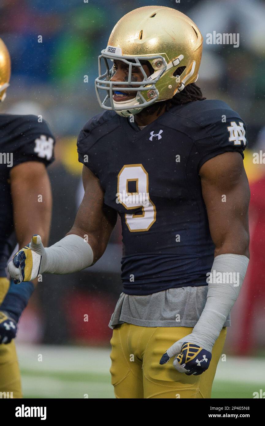 October 4, 2014: Notre Dame Fighting Irish linebacker Jaylon Smith (9 ...