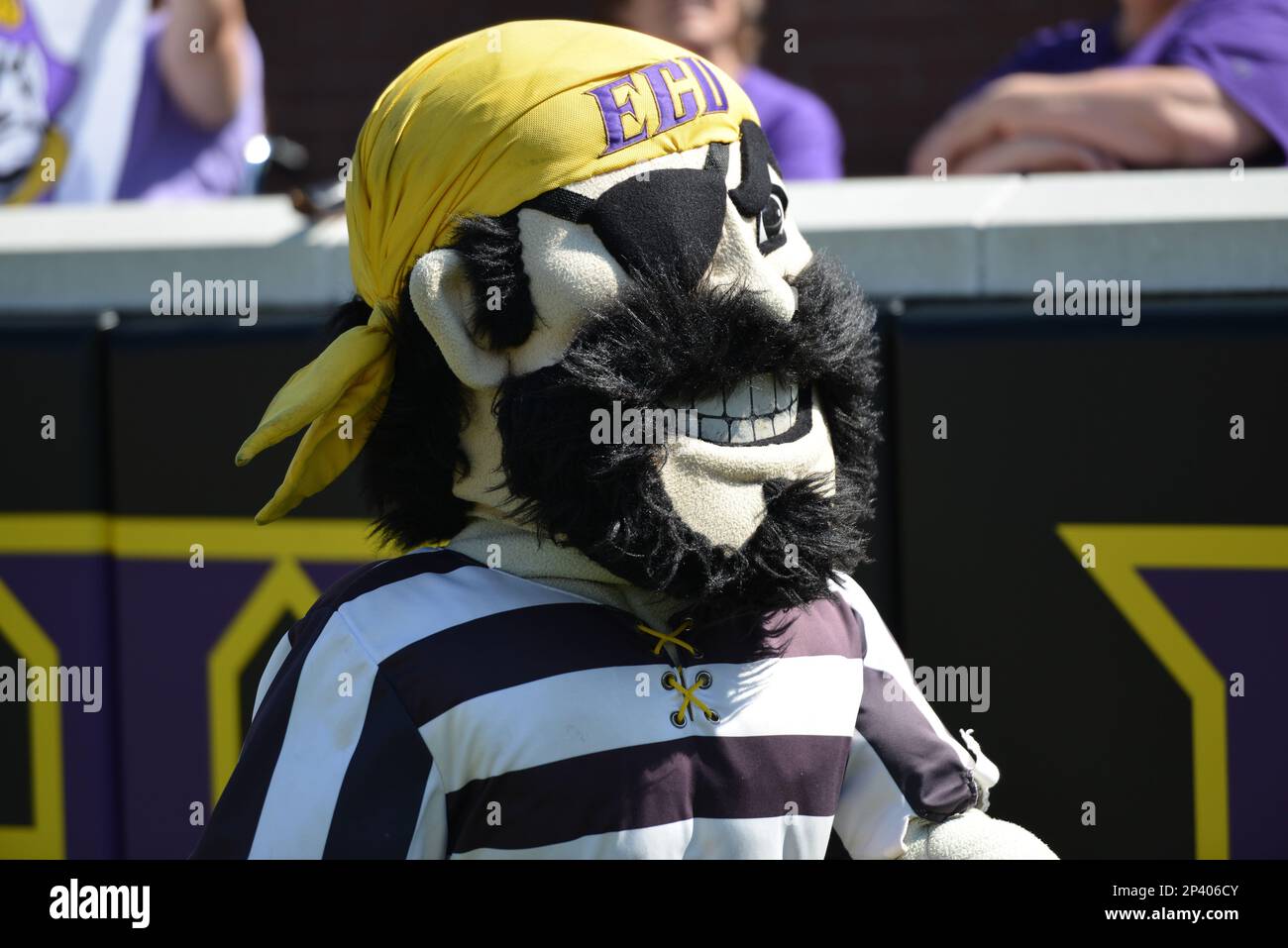 October 4 2014: East Carolina mascot Pee Dee during the NCAA Football ...