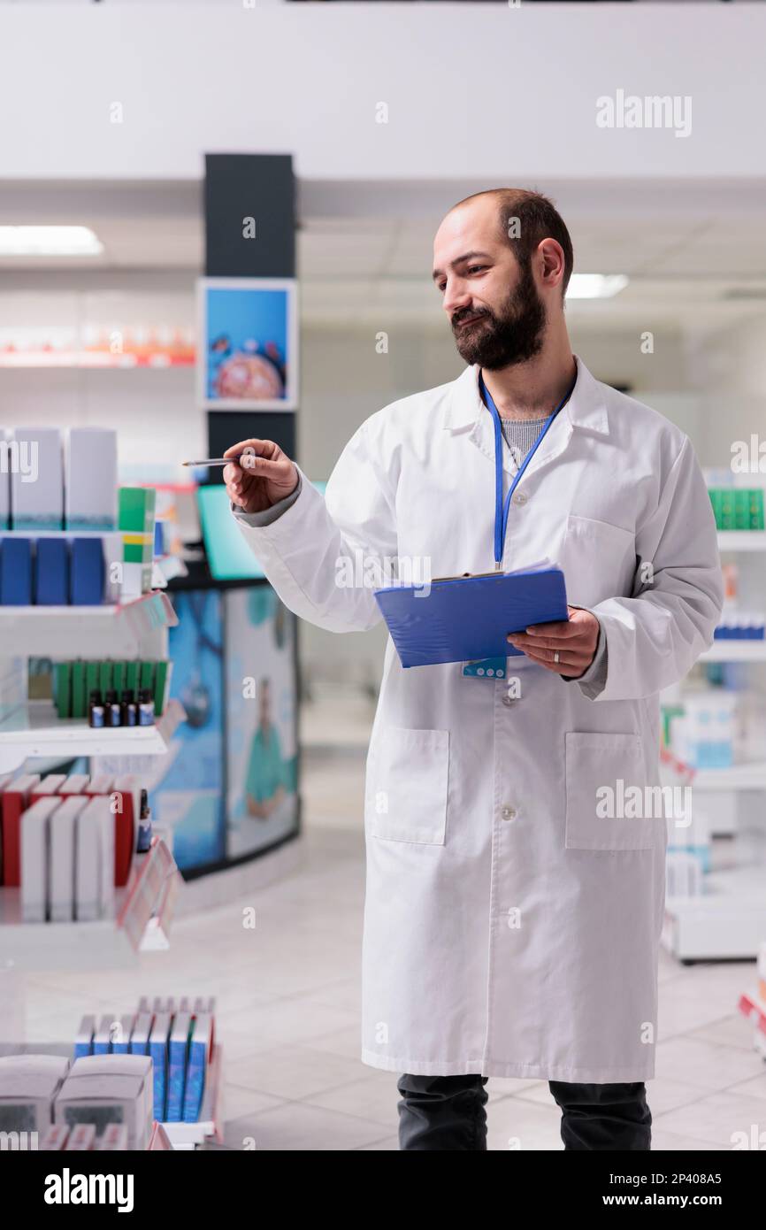 Prescription bottles writing hi-res stock photography and images - Alamy