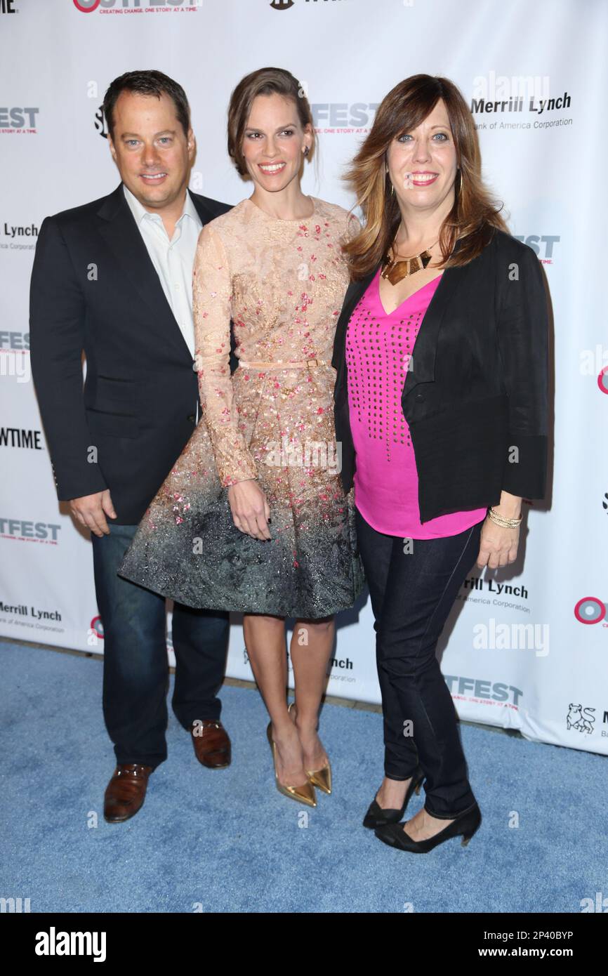 Photo by: JMA/STAR MAX/IPx11/12/14Hilary Swank and Kristen Schaffer at ...