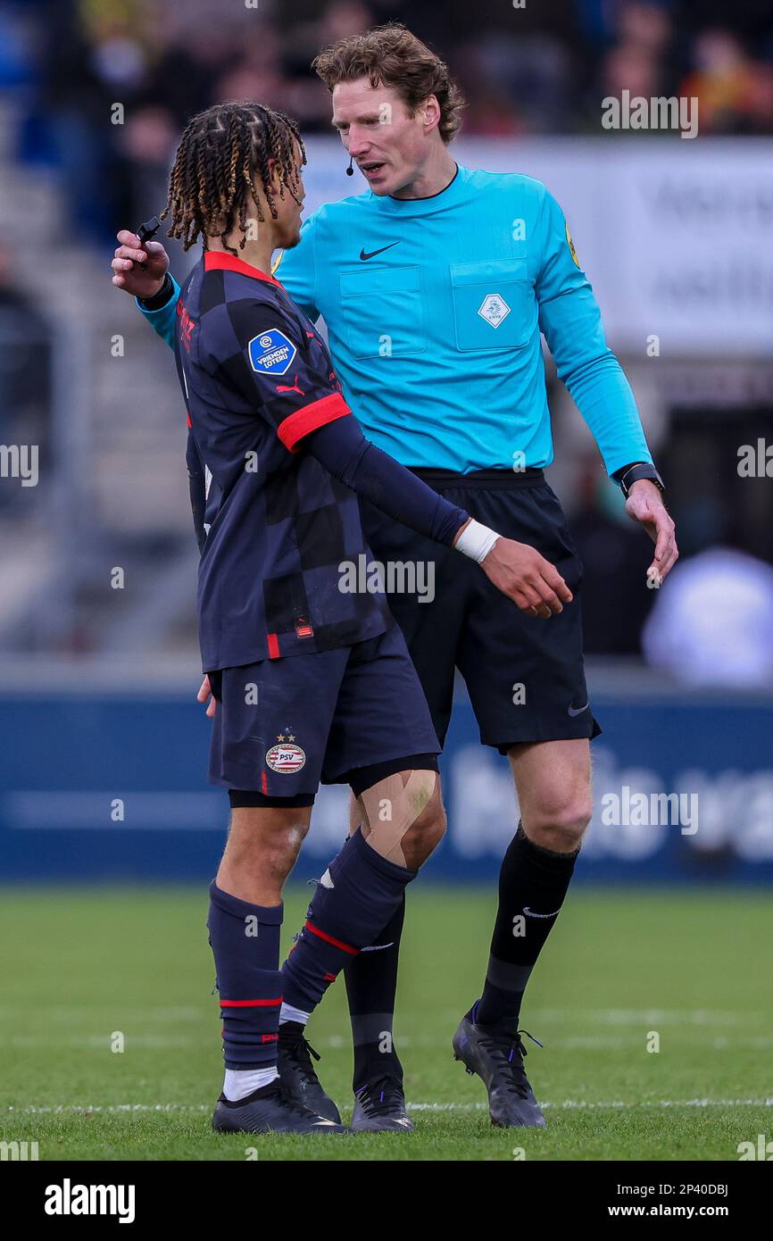 05-03-2023: Sport: RKC v PSV WAALWIJK, NETHERLANDS - MARCH 5: Xavi ...
