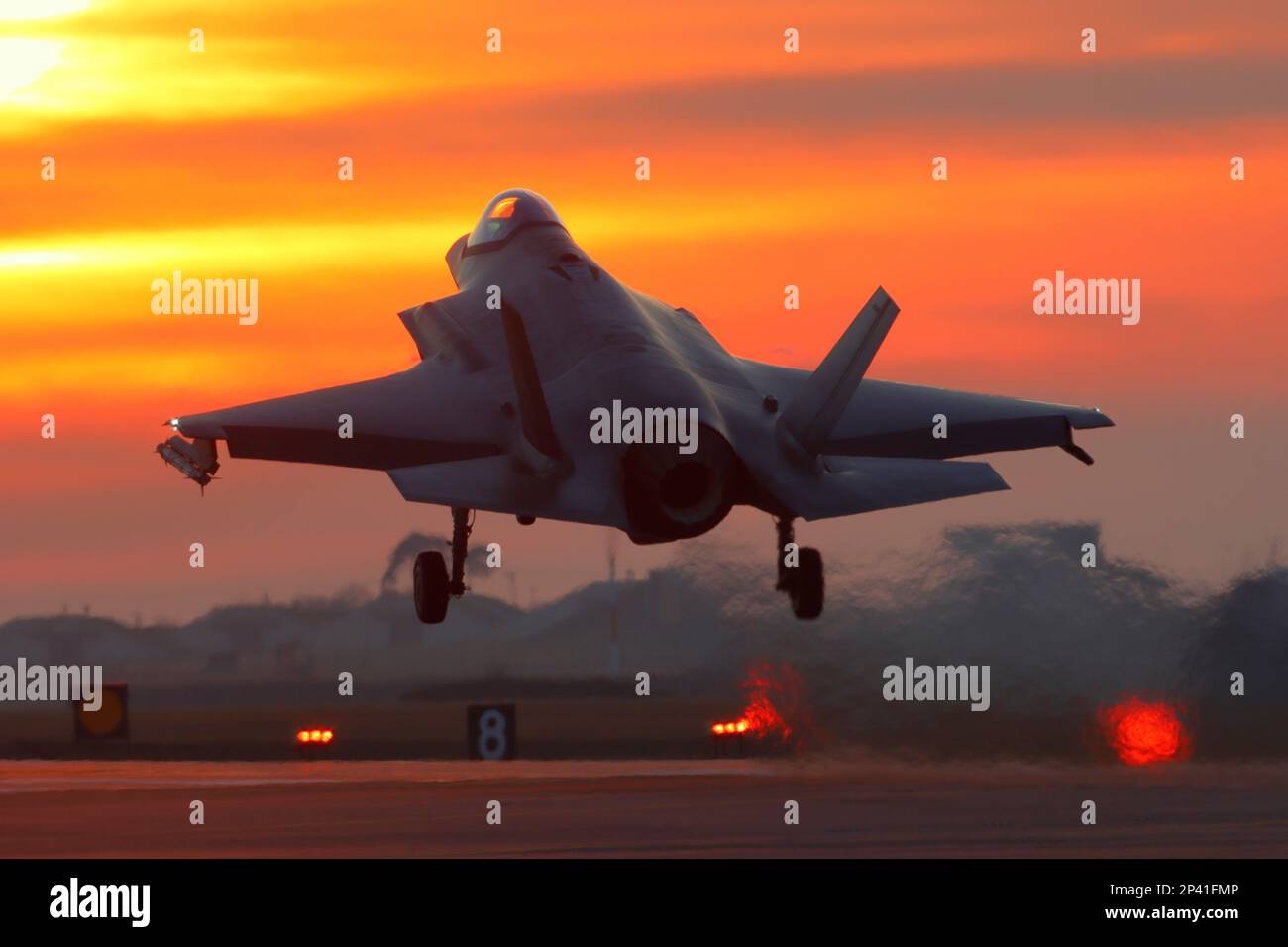 USAF Lockheed Martin F-35A Lightning II landing at sunset, RAF ...