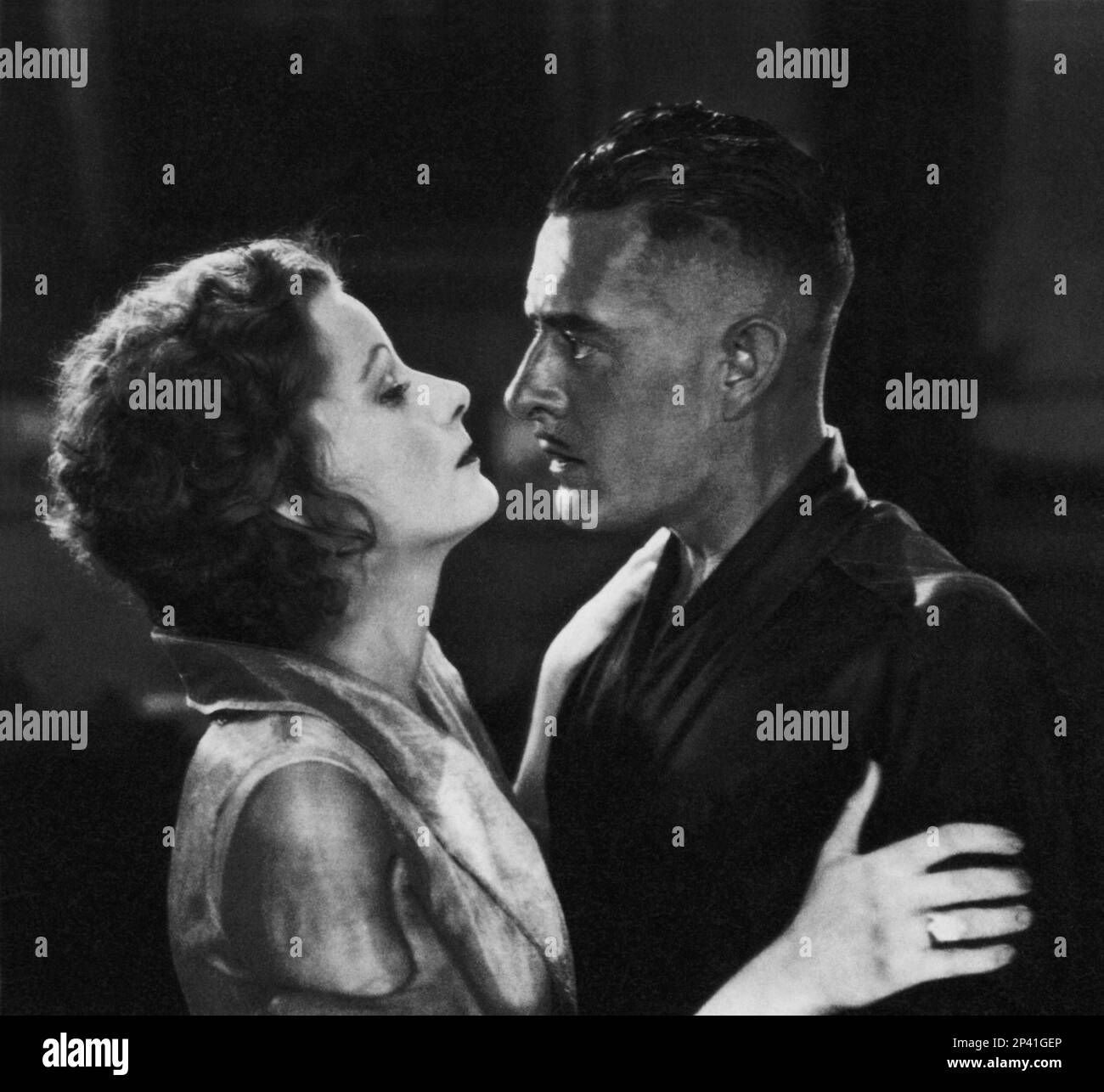 1927 , USA : The actress GRETA GARBO with JOHN GILBERT in ANNA KARENINA ...