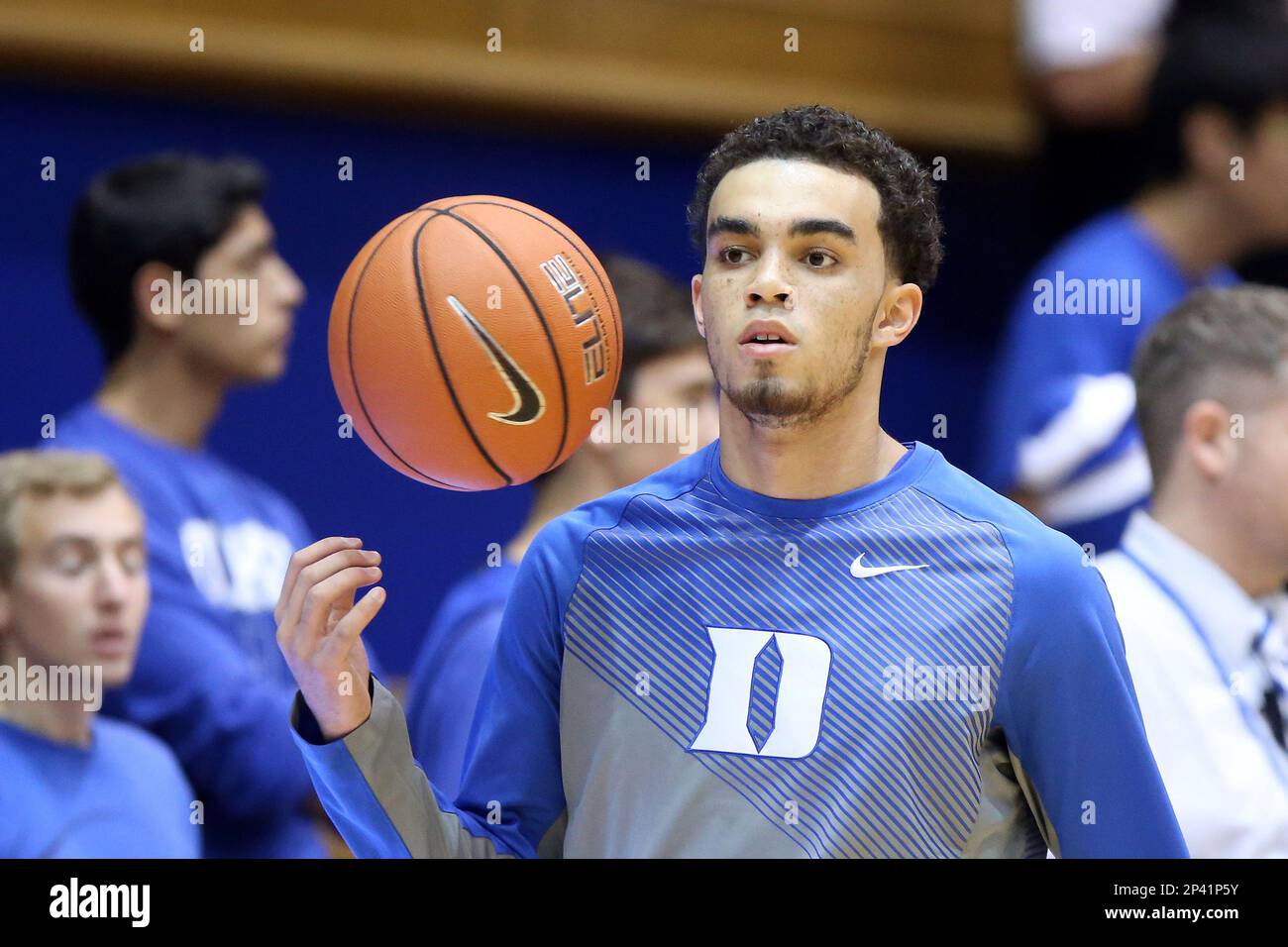 04 November 2014: Duke freshman Tyus Jones warms up before his first ...