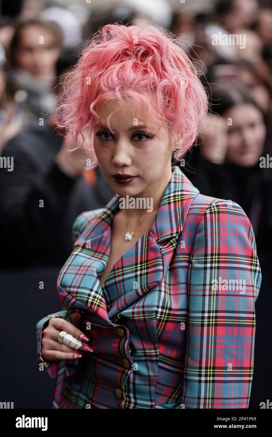 Riisa Naka Poses For Photographers Upon Arrival At The Vivienne Westwood Fallwinter 2023 2024