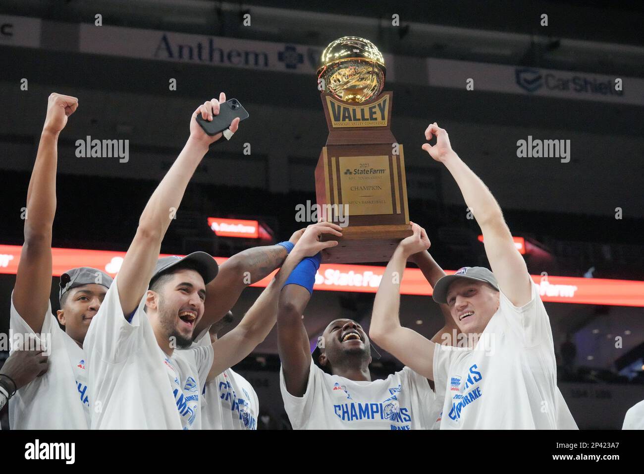 St. Louis, United States. 05th Mar, 2023. Members of the Drake Bulldogs ...