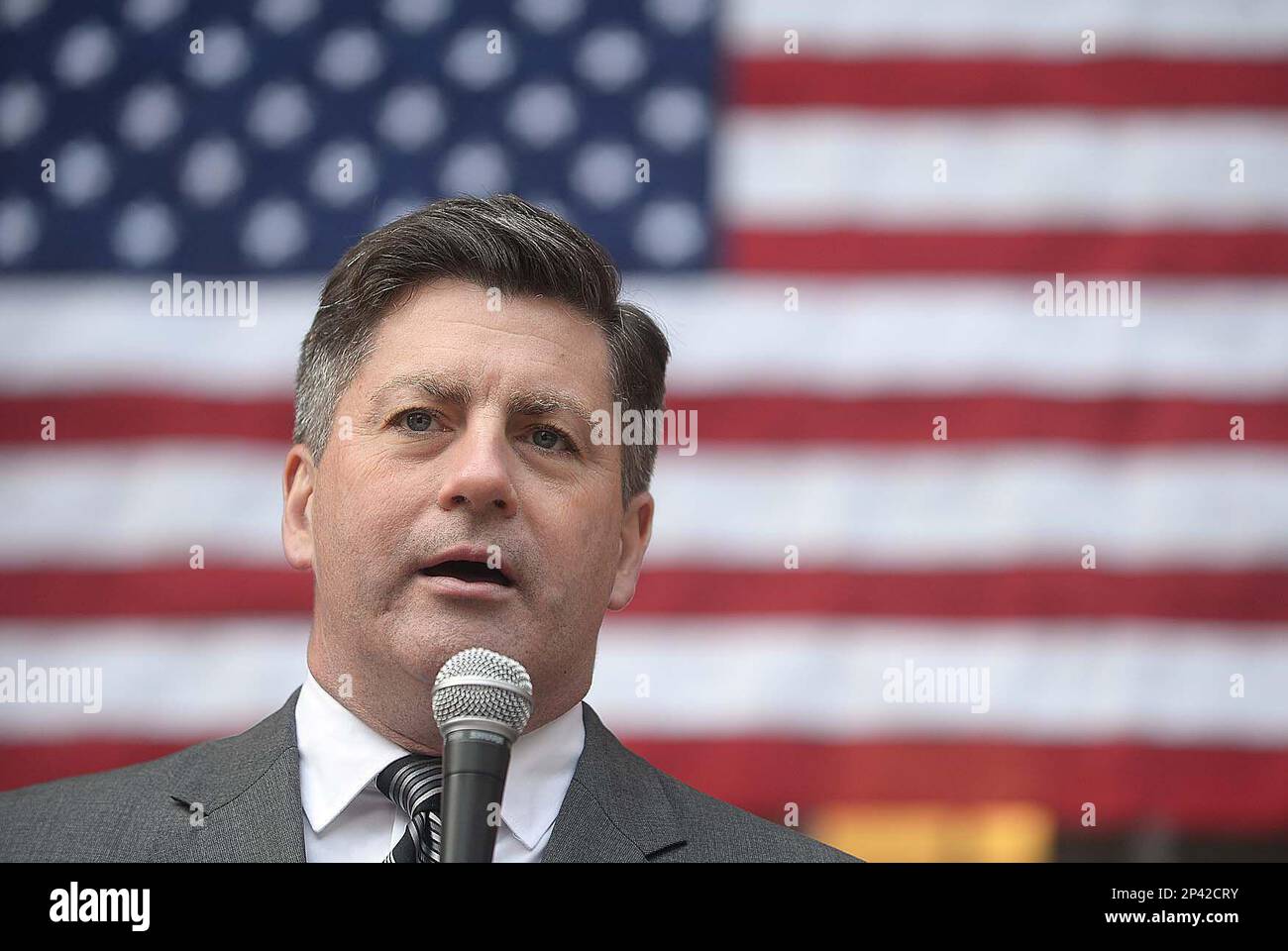 Pennsylvania Lt. Gov. Jim Cawley addresses the crowd at the Old ...