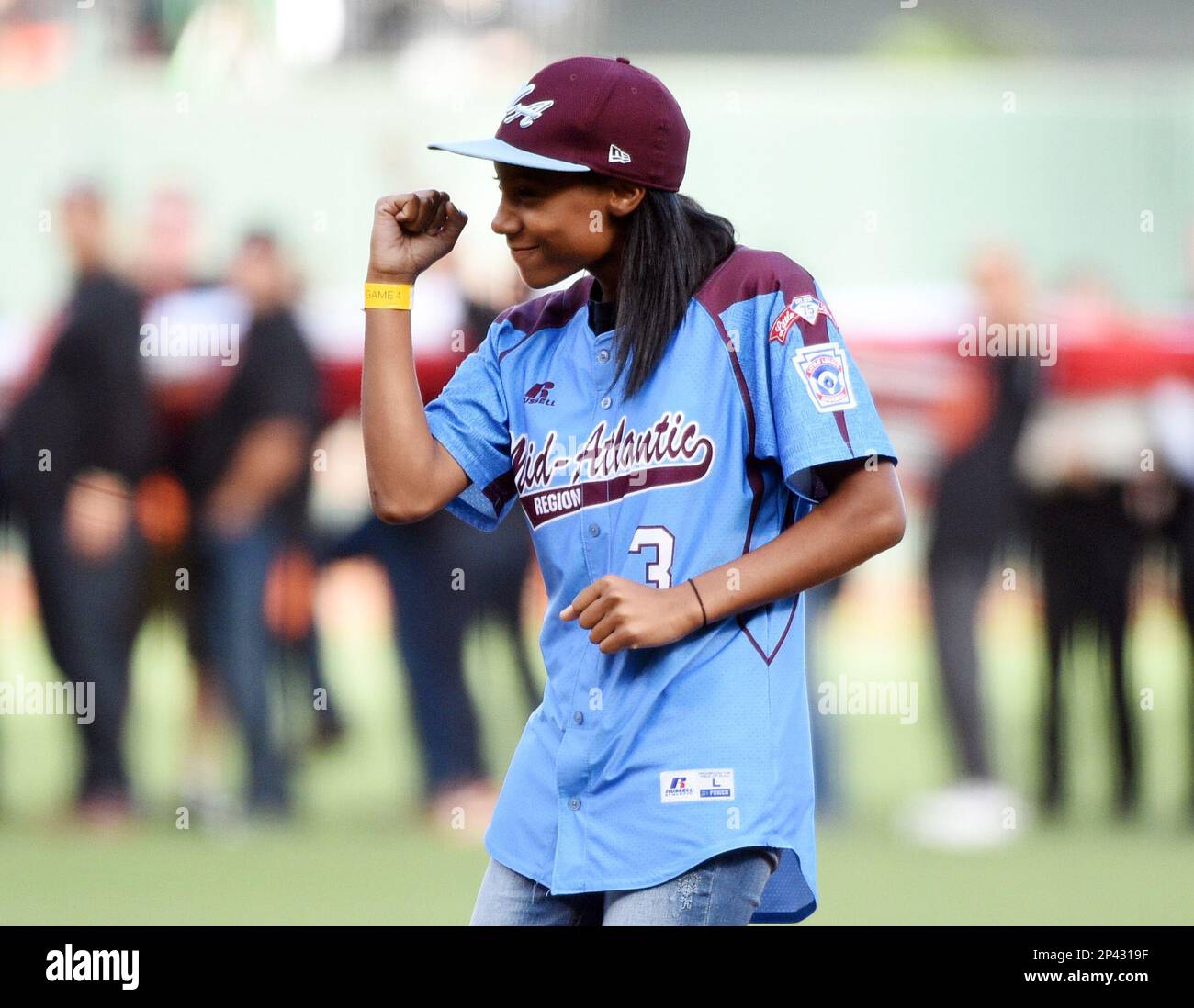 Mo’ne Davis, the first female pitcher in Little League World Series ...