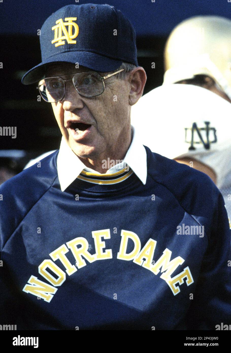Notre Dame football coach Lou Holtz directs play from the sidelines in ...