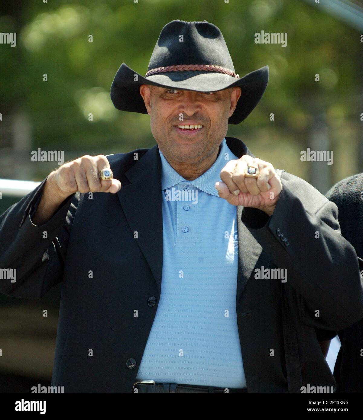 5 August 2006: Baltimore Colts HOFer John Mackey as he is introduced ...