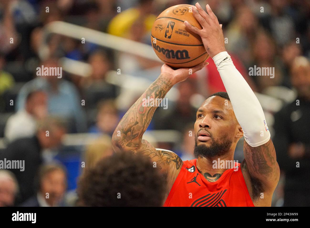 Damian lillard 2023 hi-res stock photography and images - Alamy