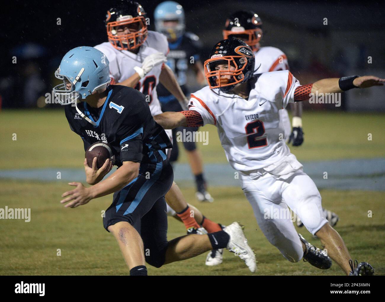 Hagerty running back Tristan Tucker (1) gets past Oviedo's Colson ...