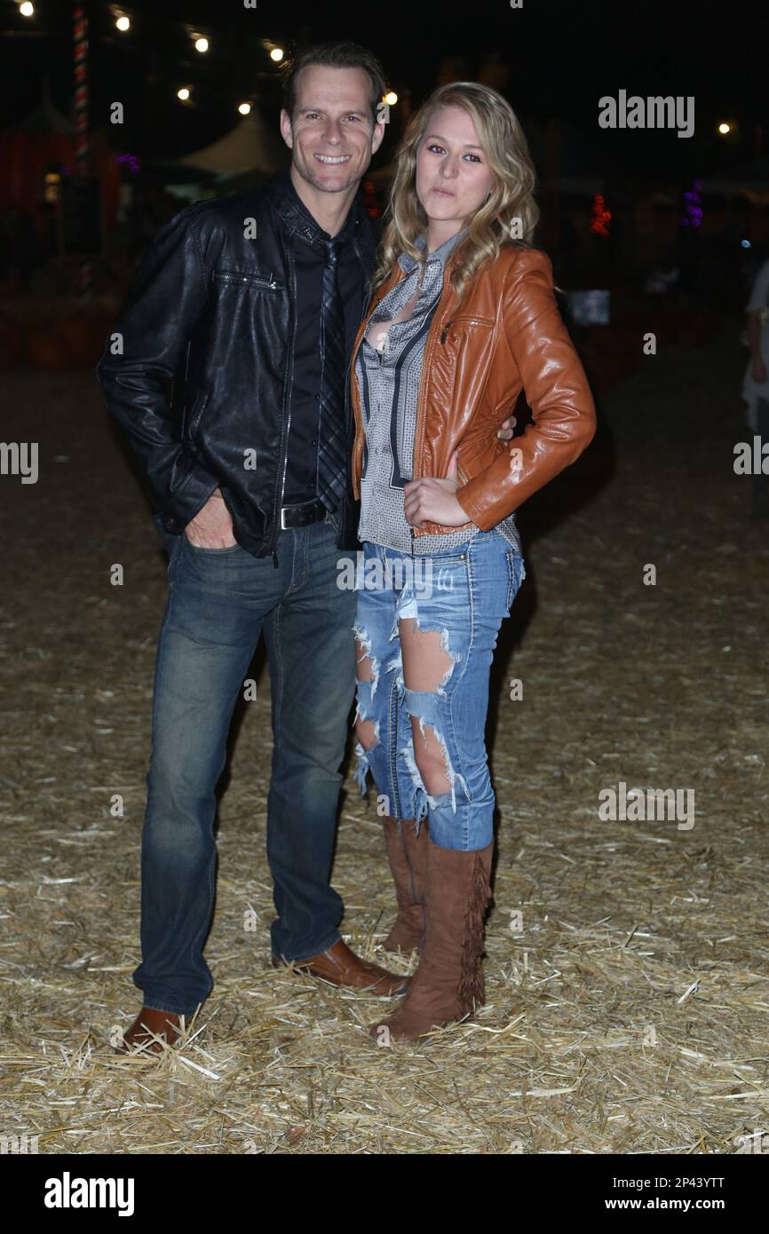 Photo by: JMA/STAR MAX/IPx10/17/14Nick Liam Heaney and Kayla Tabish at ...