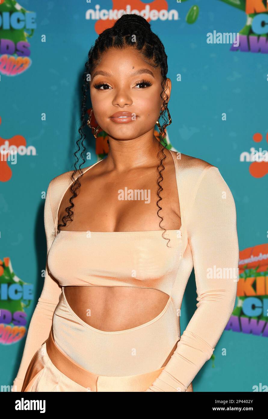 LOS ANGELES, CALIFORNIA - MARCH 04: Halle Bailey attends Nickelodeon's 2023 Kids' Choice Awards ...