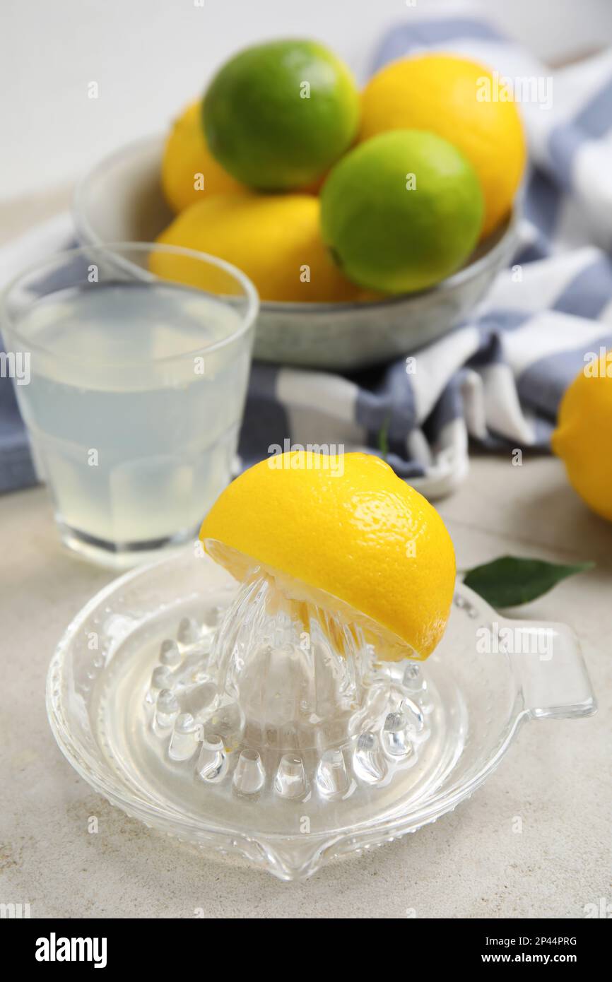 Squeezer lemon juice on hi-res stock photography and images - Alamy