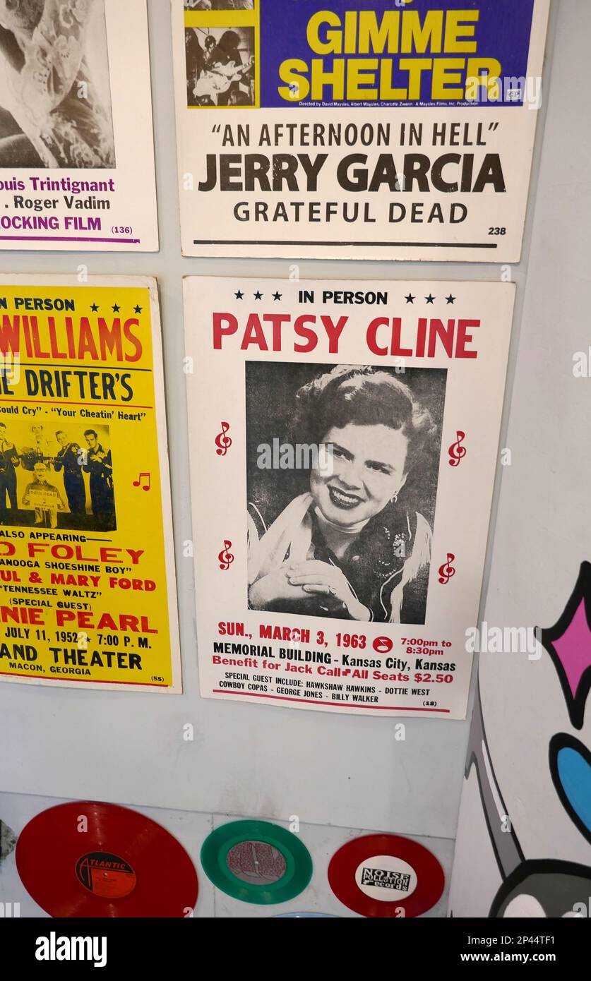 Patsy cline hi-res stock photography and images - Alamy