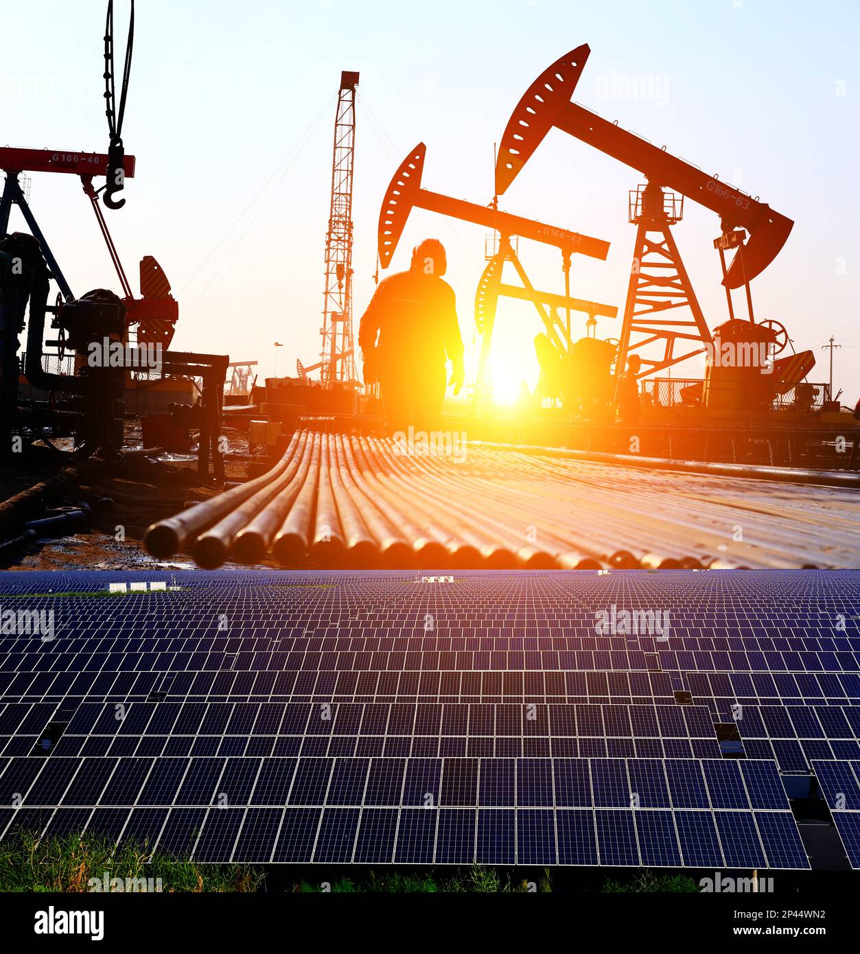 Oil pump with solar panels Stock Photo - Alamy