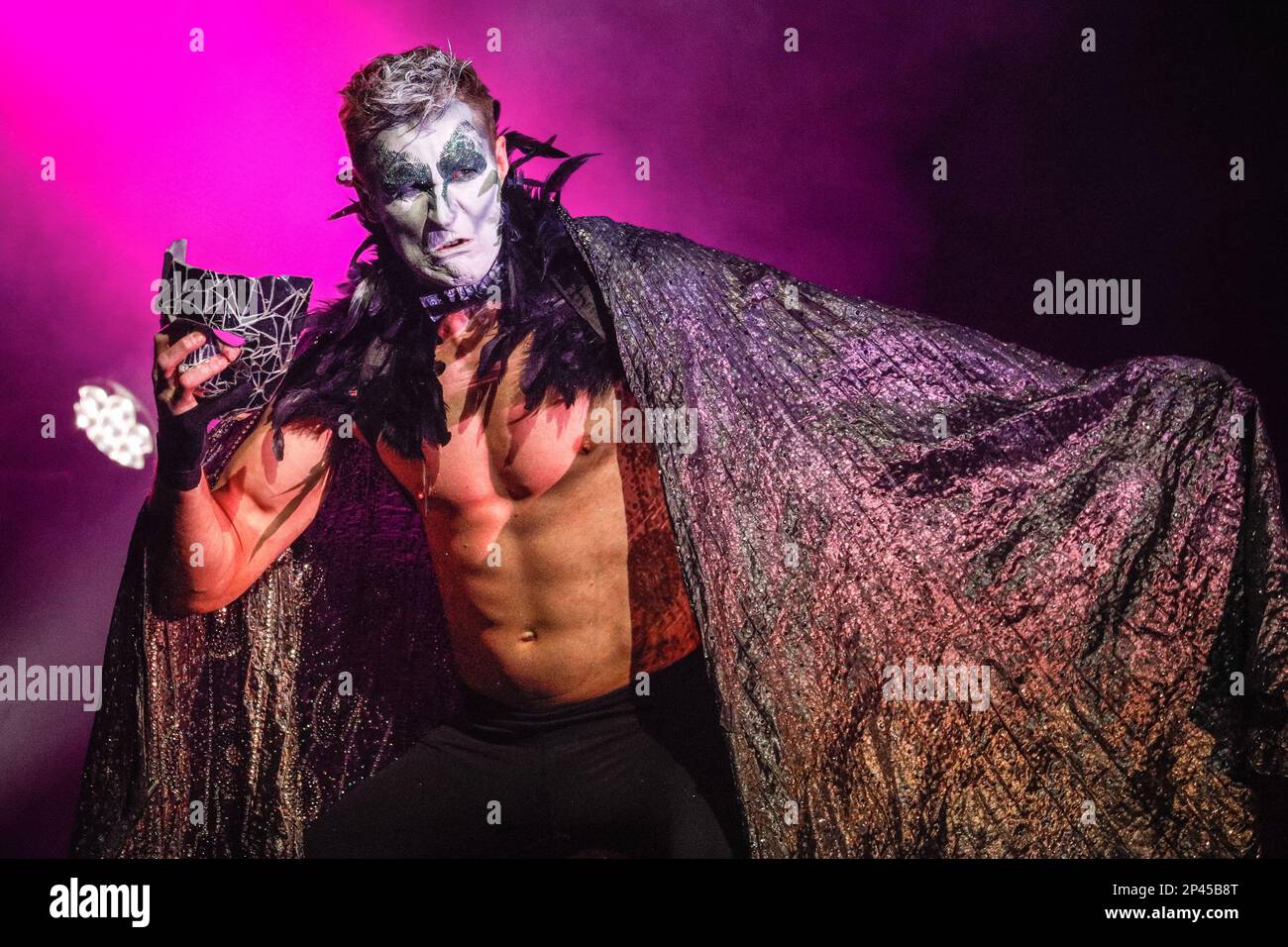 Cara noir hi-res stock photography and images - Alamy