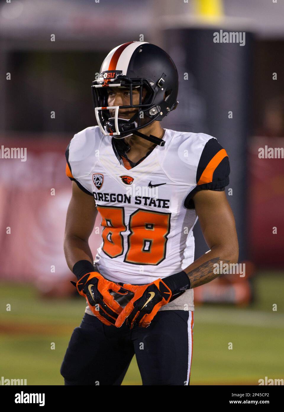 SEPTEMBER 27, 2014 Los Angeles, CA..Oregon State wide receiver (88 ...
